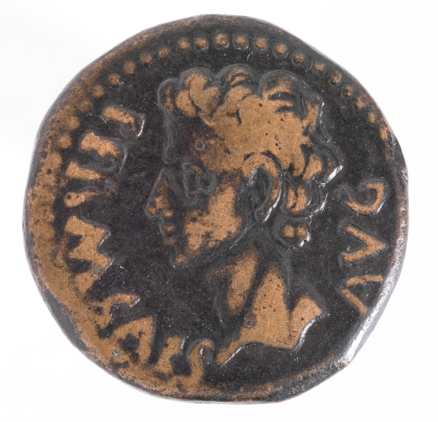 Cabeza de Augusto / Apex y simpulum - Colección - Museo Nacional del Prado